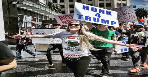 Honk 4 Trump And Praise Kek